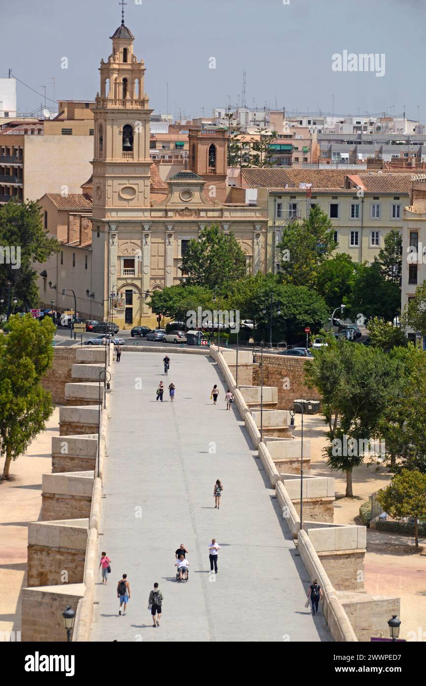 Valencia fallas espagne hi-res stock photography and images - Alamy