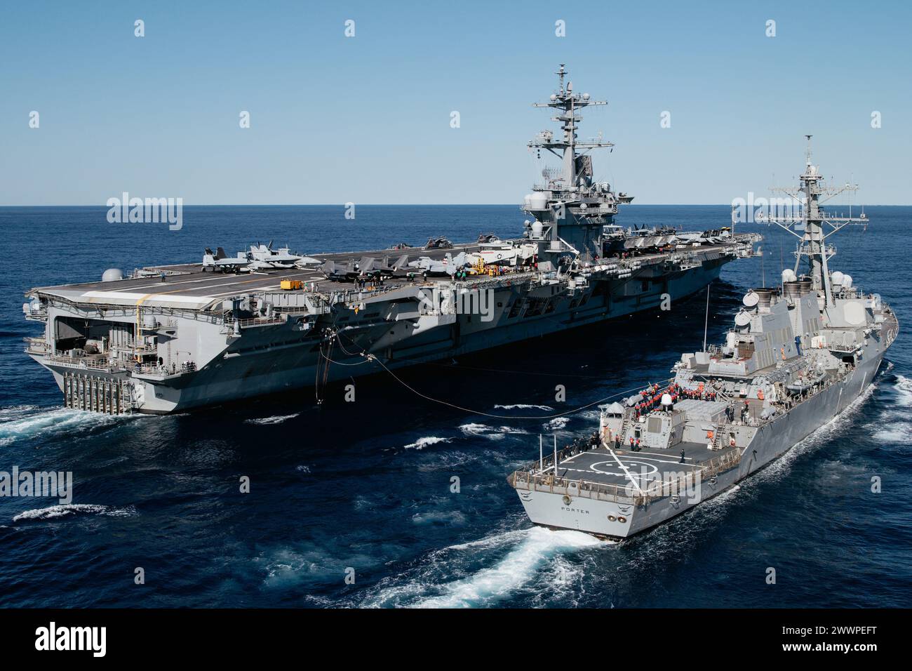 Arleigh-burke class guided-missile destroyer USS Porter (DDG 78 ...