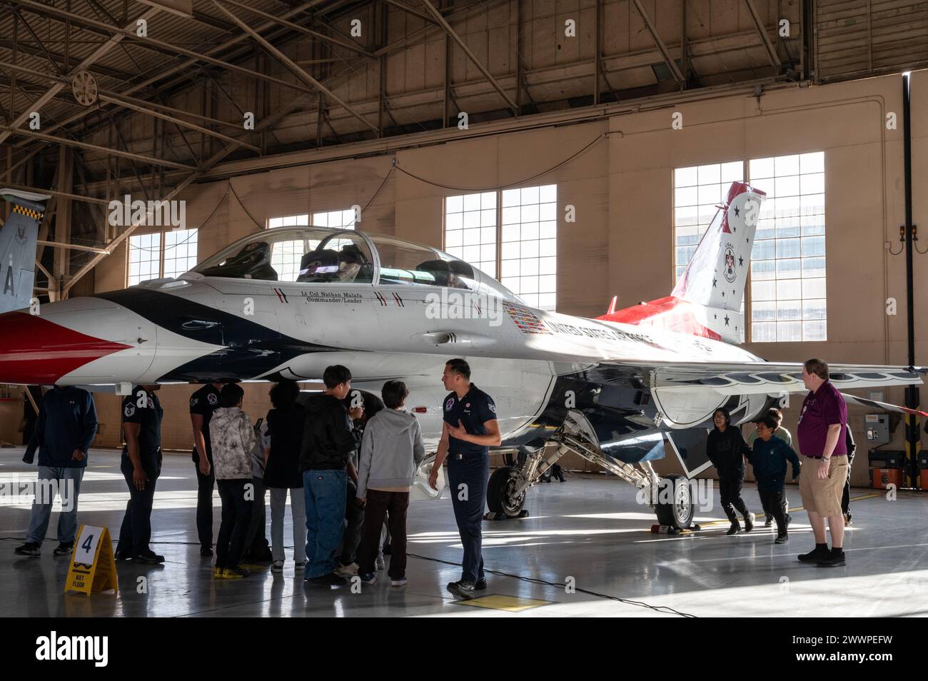 Serving falcon squadron hi-res stock photography and images - Alamy