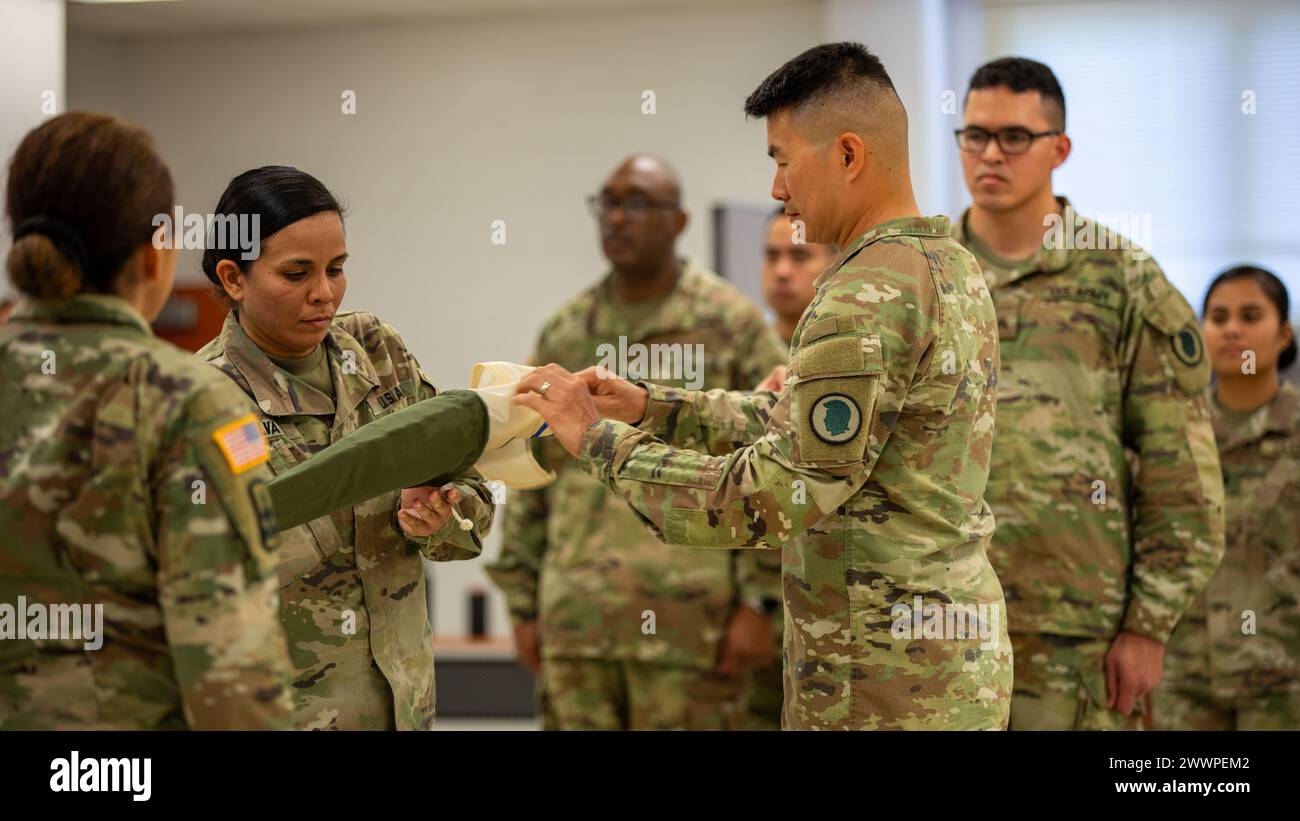 U.S. Soldiers assigned to the 50th Quartermaster Detachment (50 QM ...