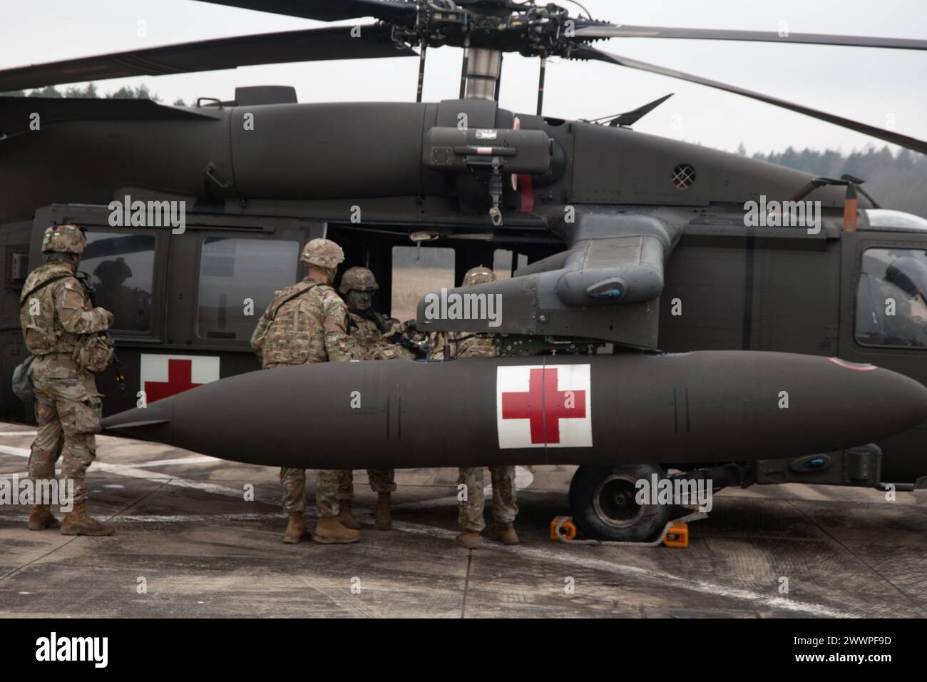 U.S. Soldiers with 30th Medical Brigade, 21st Theater Sustainment ...