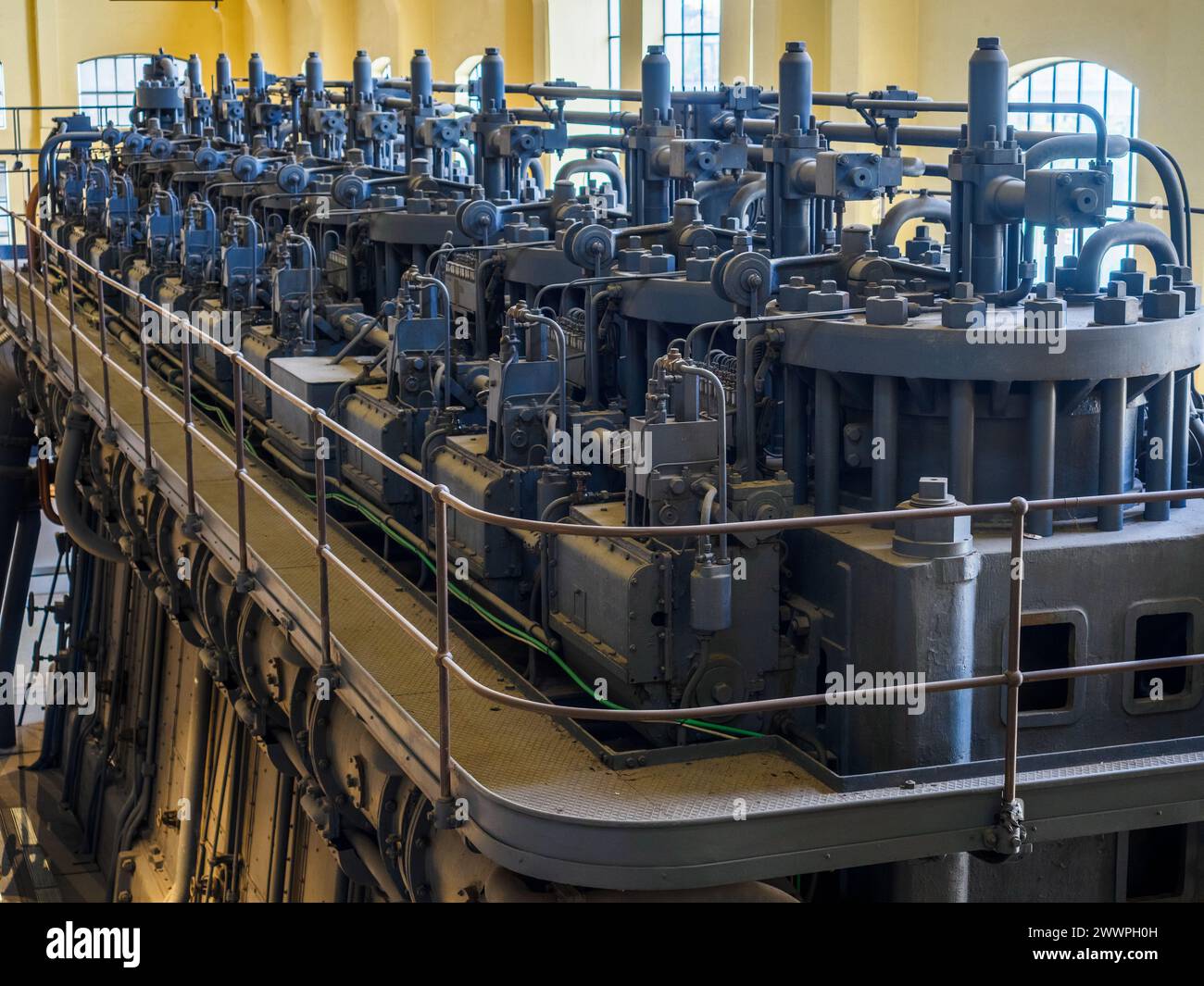 Steam turbines and diesel engines in the former electric power plant ...