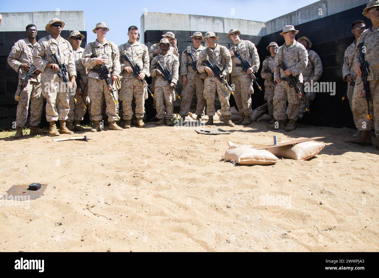 U.S. Marines with Headquarters Battalion, Marine Corps Base Hawaii ...