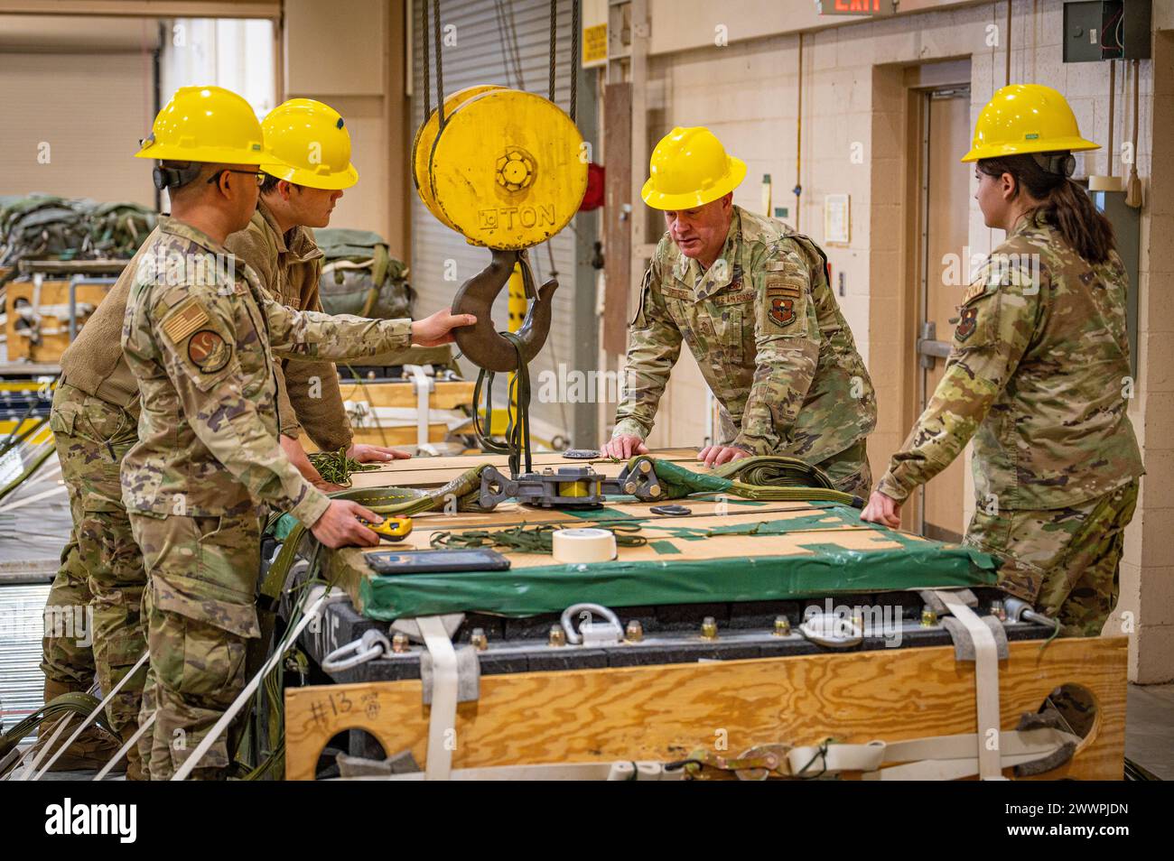 Kirtland air force base aerial hi-res stock photography and images - Alamy