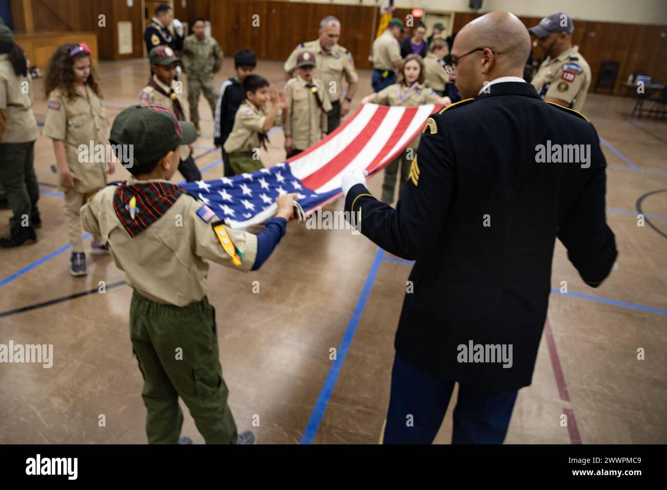 U.S. Army Soldiers with Able Company, Recruiting and Retention ...