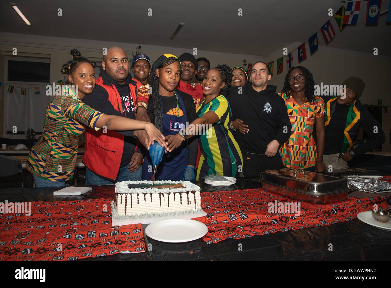 U.S. Army Soldiers assigned to the 3rd Division Sustainment Brigade’s ...