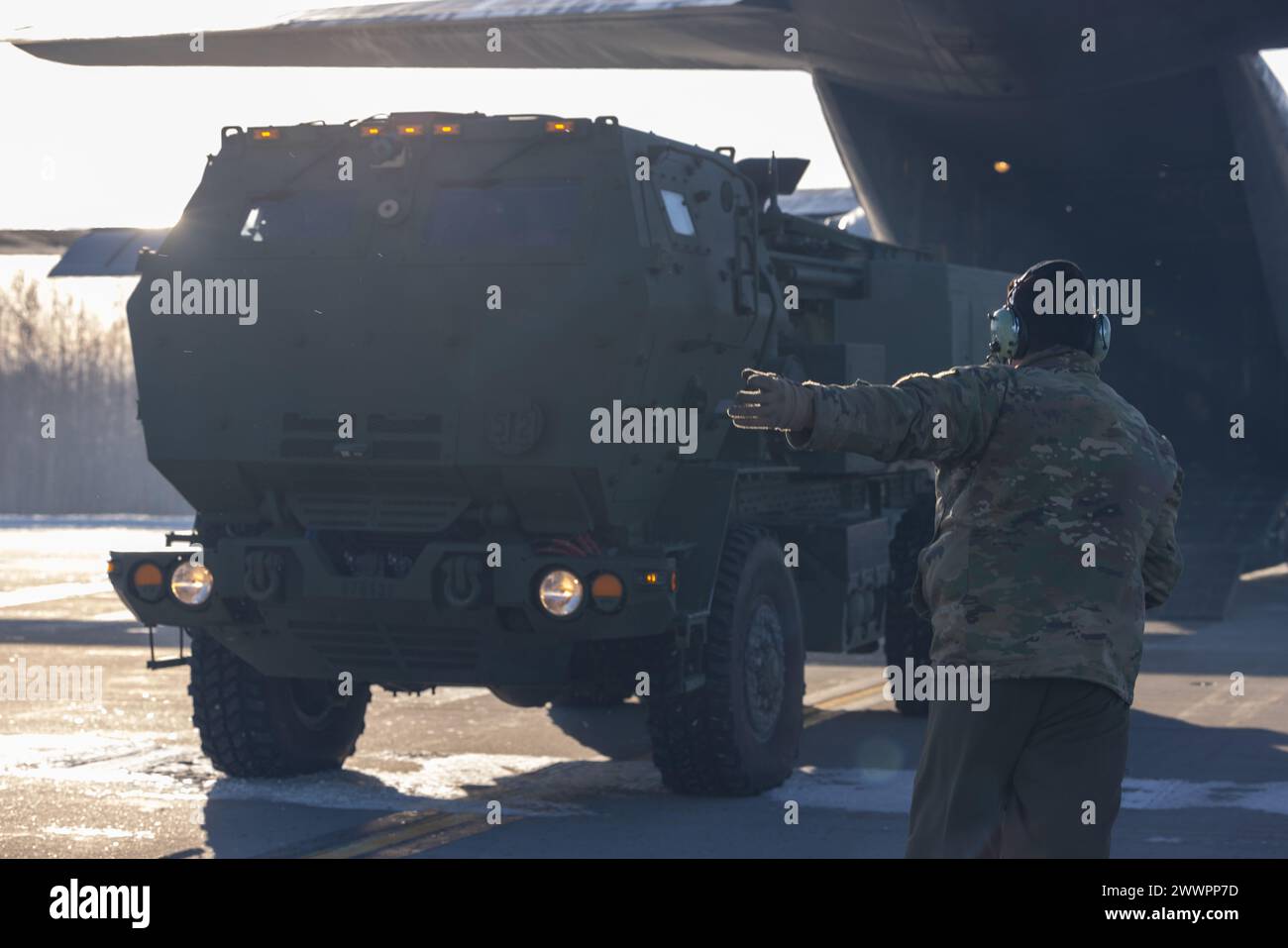 New York Air National Guard Tech. Sgt. Eric Junquera marshals a High ...
