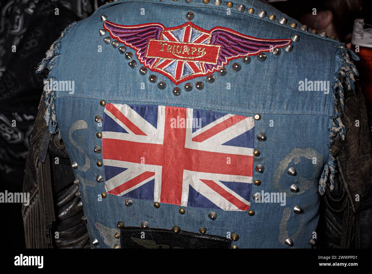 Denim jacket patches hi-res stock photography and images - Alamy