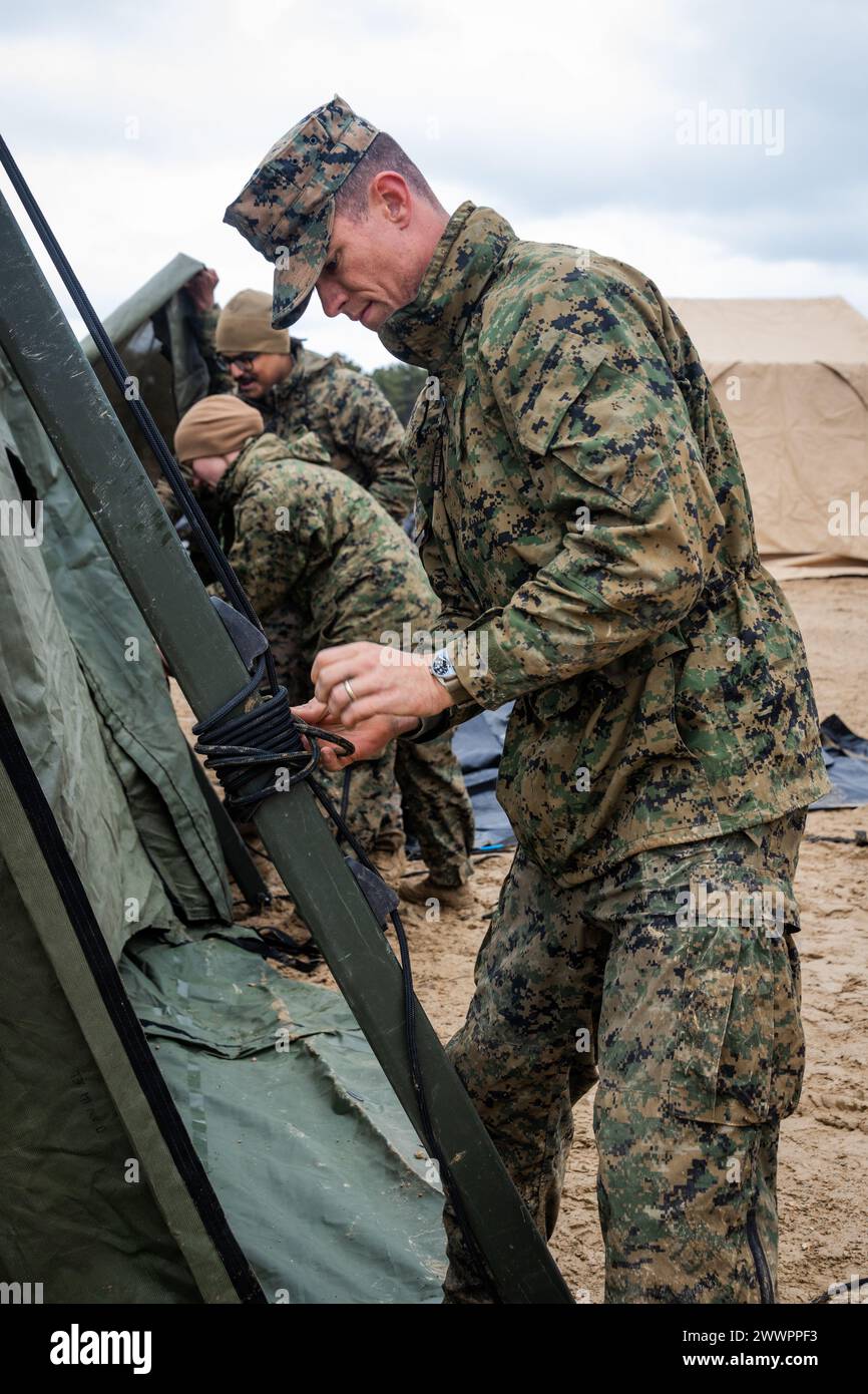 U.S. Marine Corps 1st Lt. William R. Mathis, a liaison officer with 3rd ...