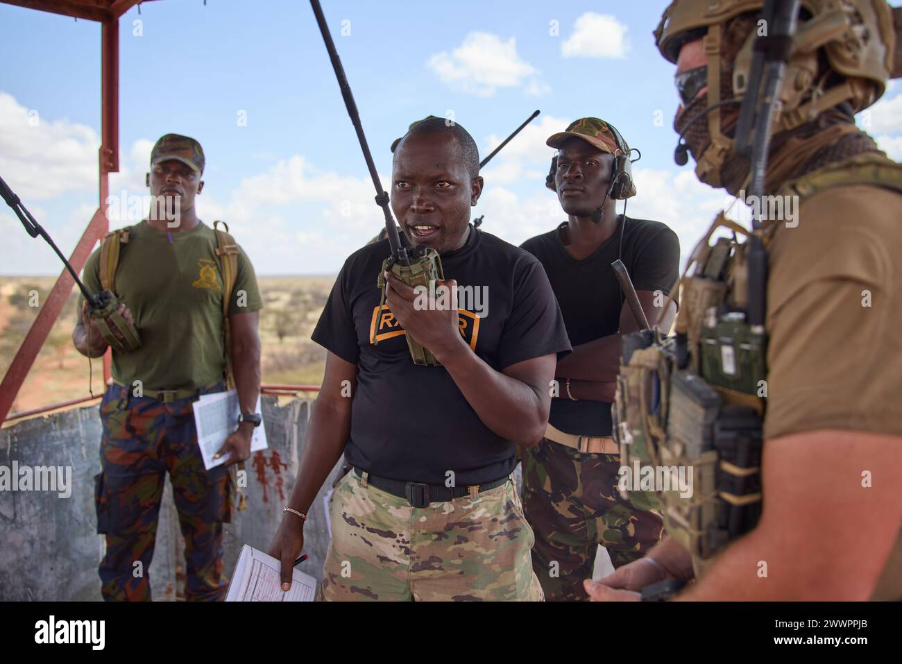 Kenya defence forces rapid response unit hi-res stock photography and ...