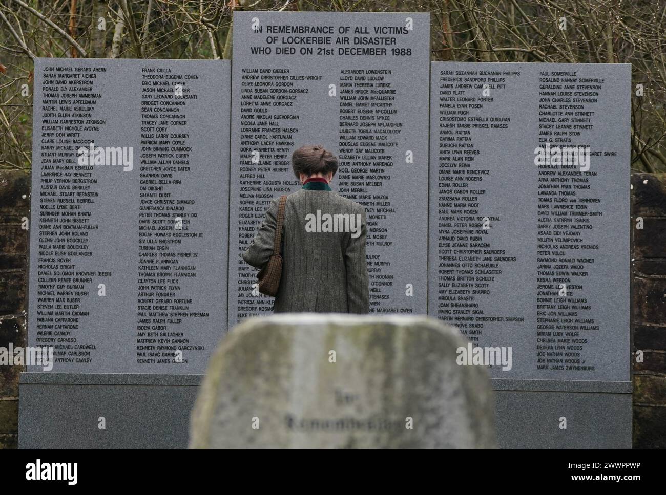 The Princess Royal lays a wreath at the Lockerbie Air Disaster Memorial ...