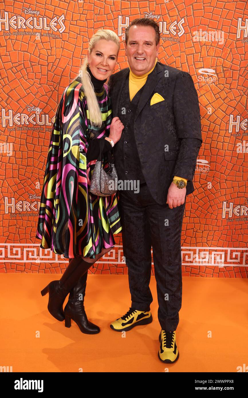 Anna Heesch und Ralf Dümmel, Weltpremiere von Disneys Musical Hercules ...
