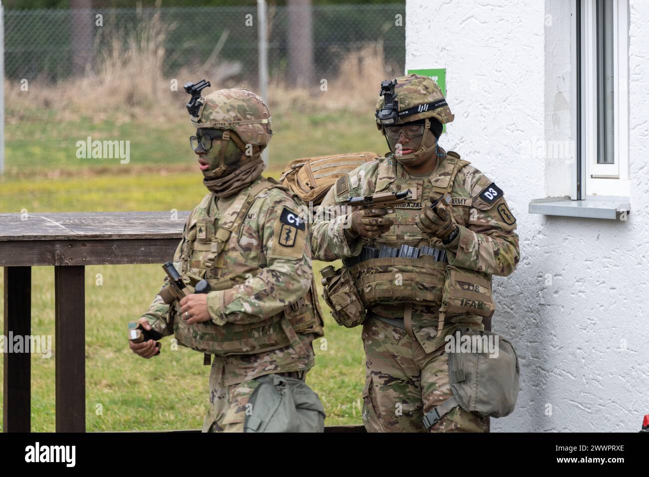 U.S. Soldiers with 30th Medical Brigade, 21st Theater Sustainment ...