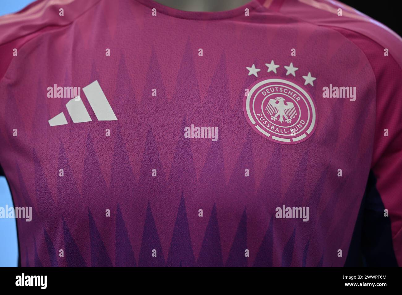 25 March 2024, Hesse, Frankfurt/Main: Soccer: National team, before the ...