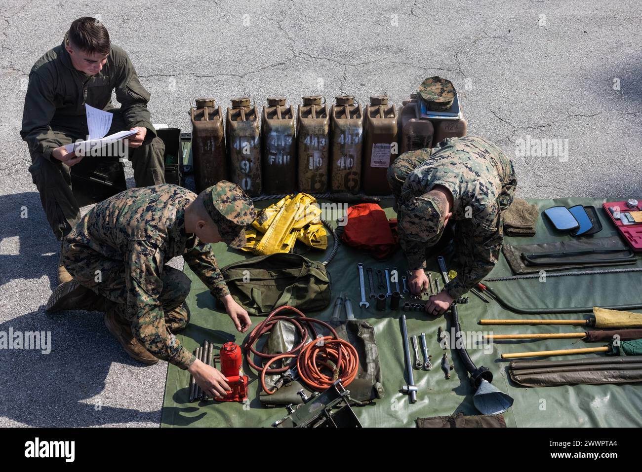 U.S. Marines with 2d Light Armored Reconnaissance Battalion, 2d Marine ...