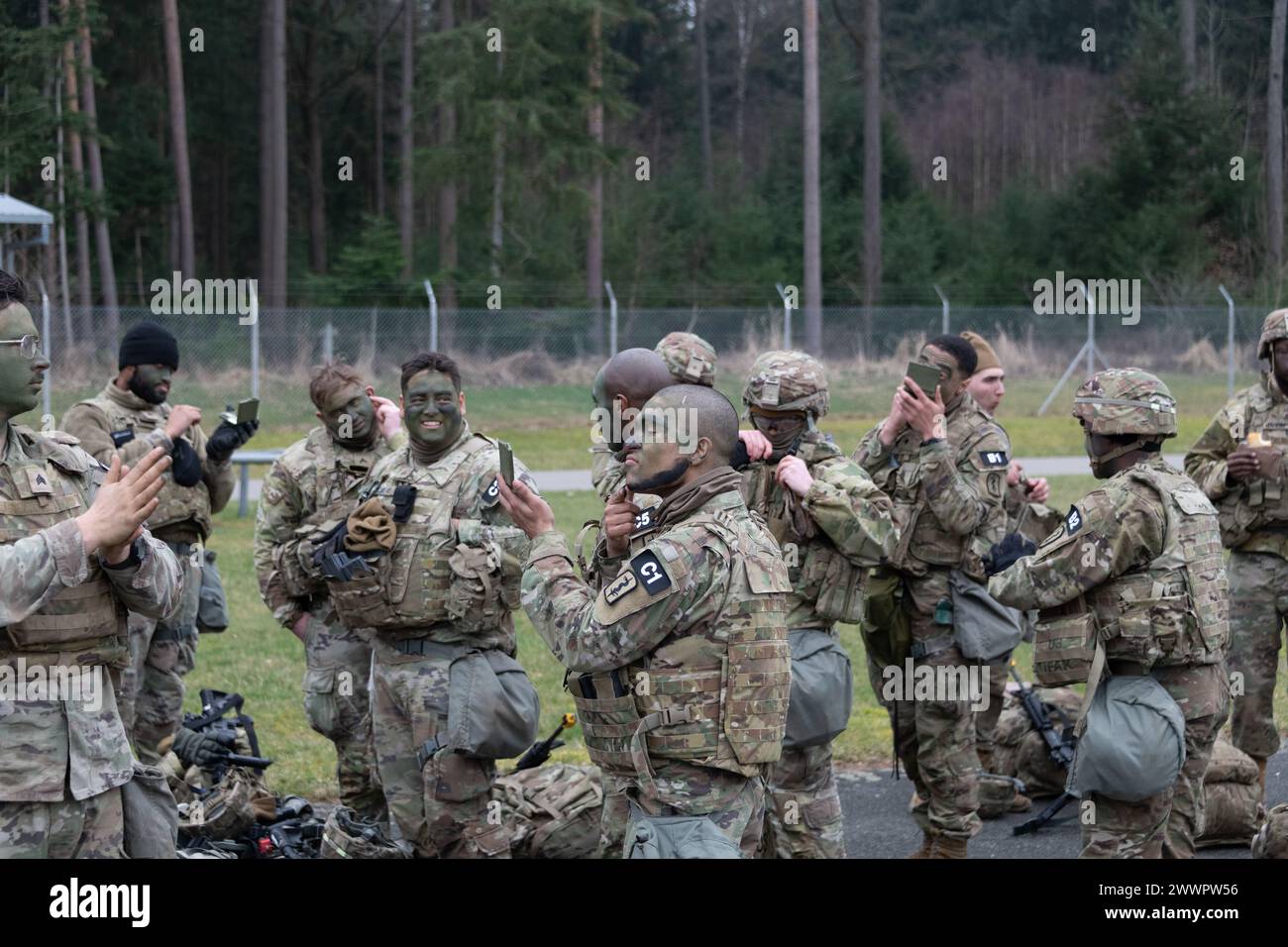 U.S. Soldiers with 30th Medical Brigade, 21st Theater Sustainment ...