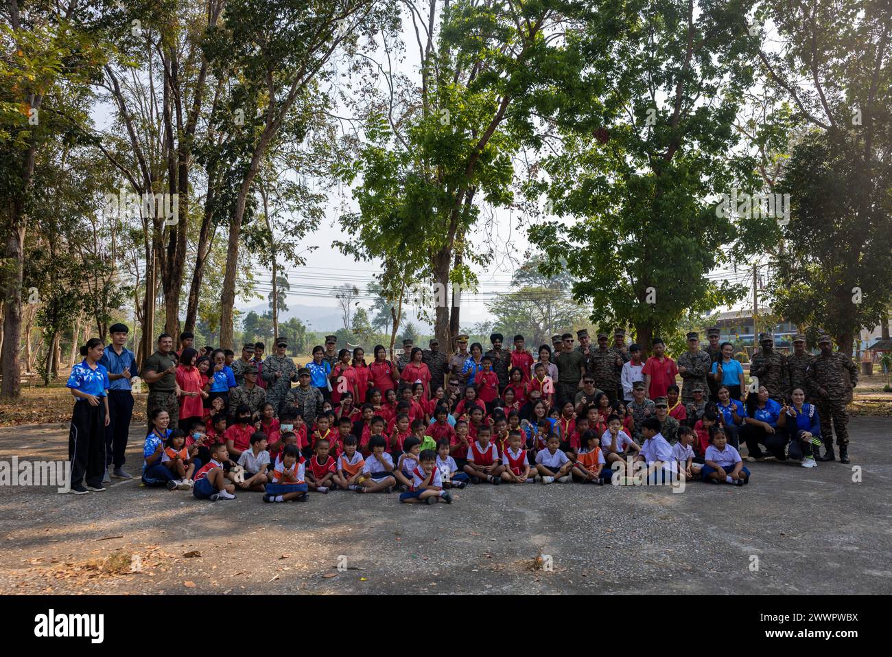 Marines with Marine Wing Support Squadron (MWSS) 174, Marine Aircraft ...
