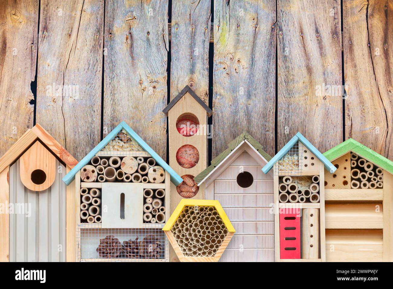 Bug hotels hi-res stock photography and images - Alamy
