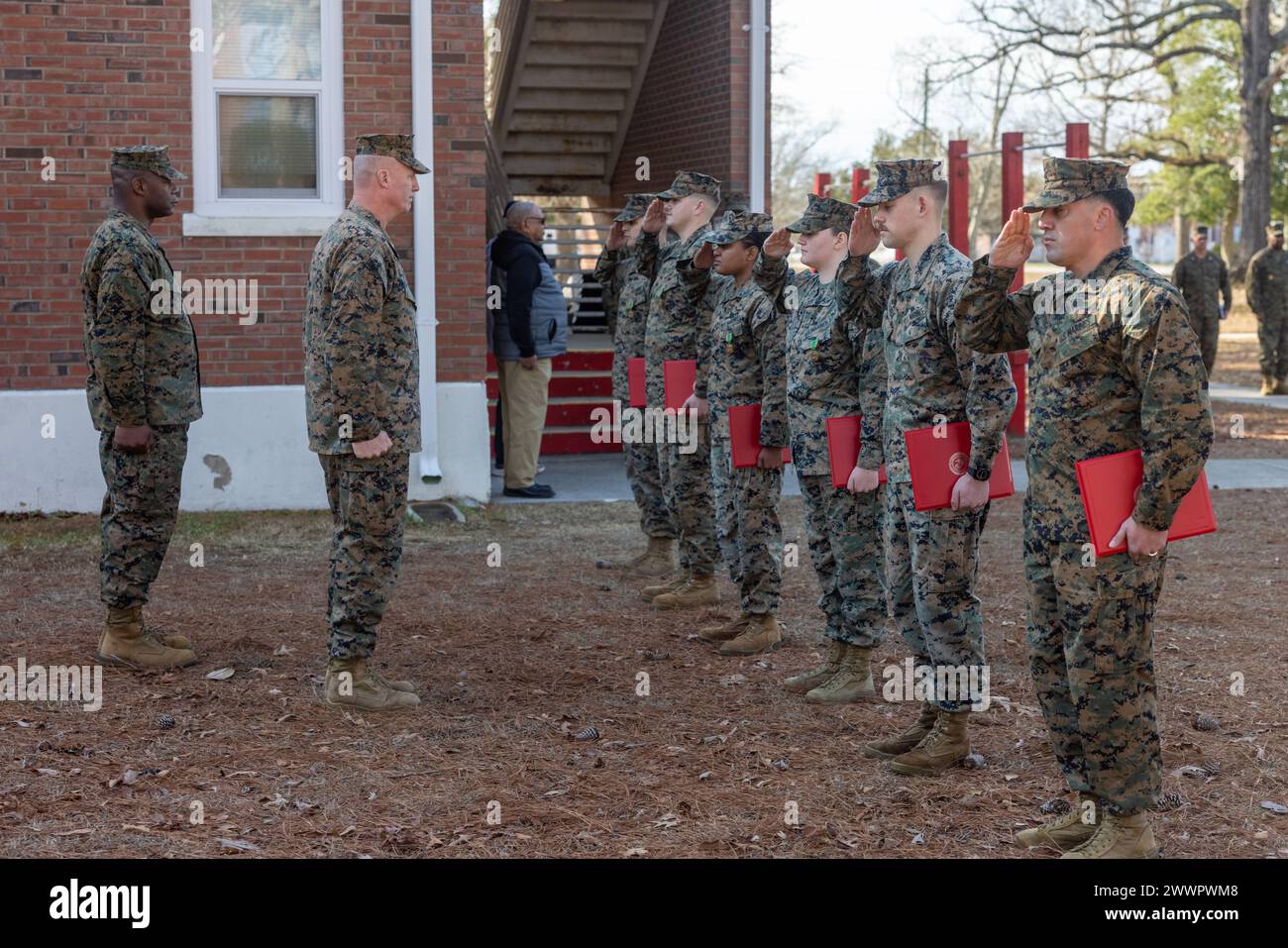 U.S. Marines with Headquarters and Service Battalion, 2nd Marine ...