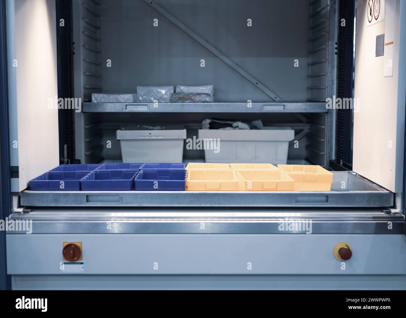 Vertical storage ergonomic solution. Automated storage and retrieval ...