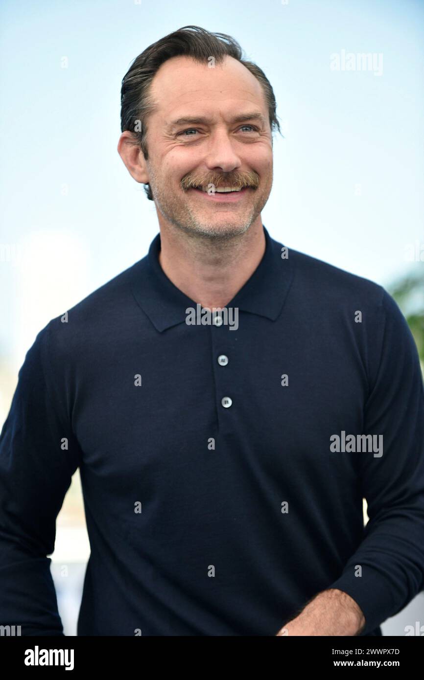 Actor Jude Law posing during the photocall of the film “Firebrand” on ...