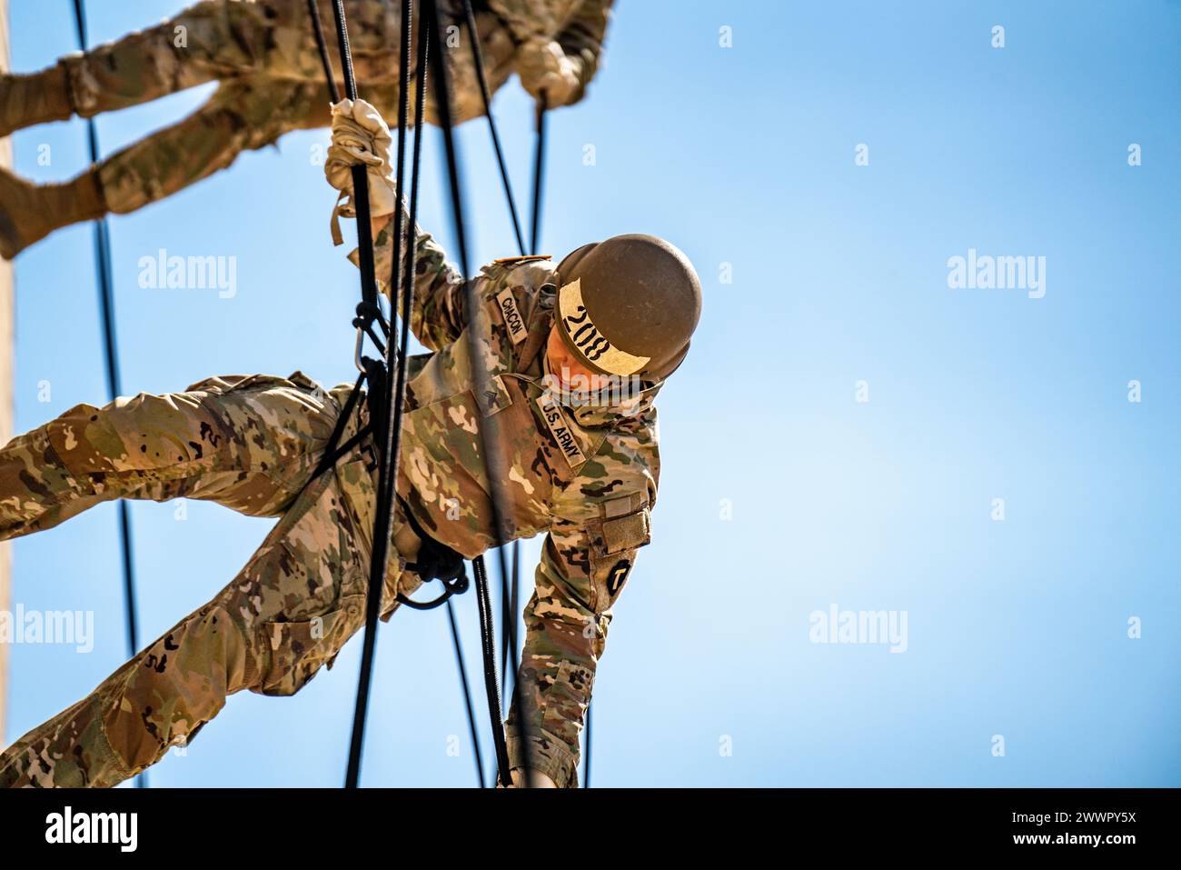 Air Assault candidates rappel off the rappel towers on Camp Buehring ...