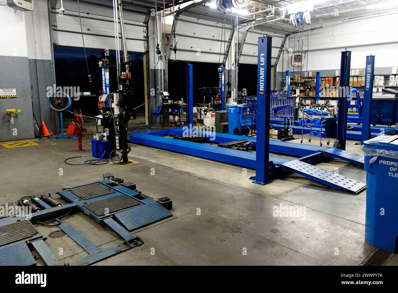 Walmarts hi-res stock photography and images - Alamy