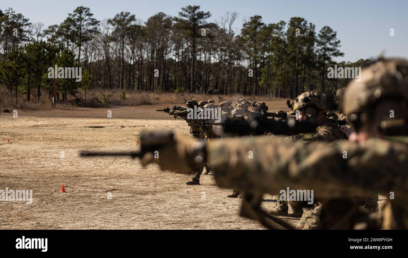 U.S. Marines with Maritime Special Purpose Force, 24th Marine ...