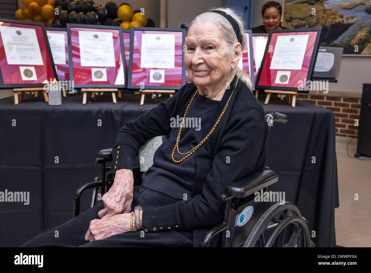 Mary Albes, resident of the New Jersey Veterans Memorial Home at ...