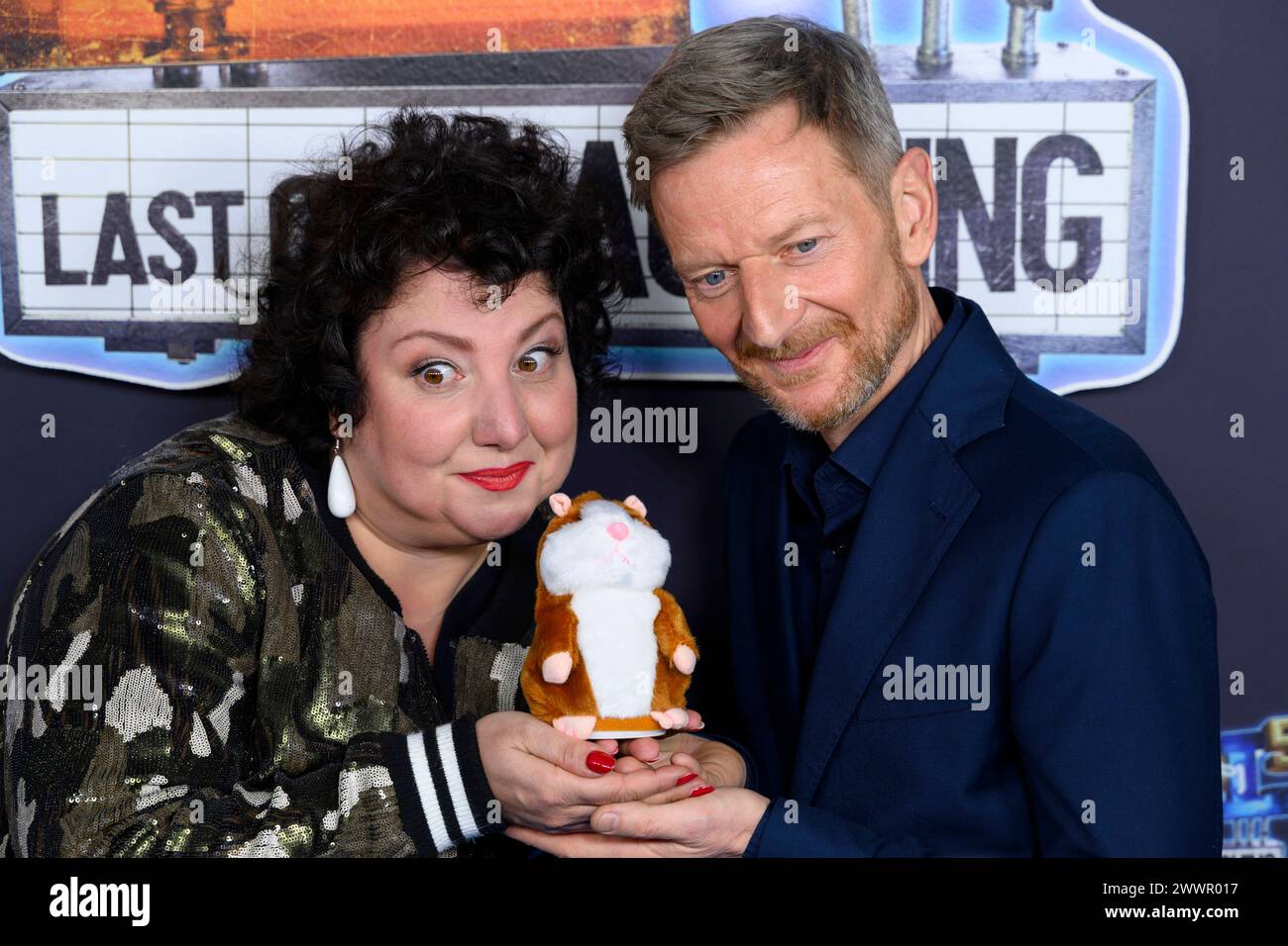 Schauspielerin Meltem Kaptan und Komiker Michael Kessler bei der ...