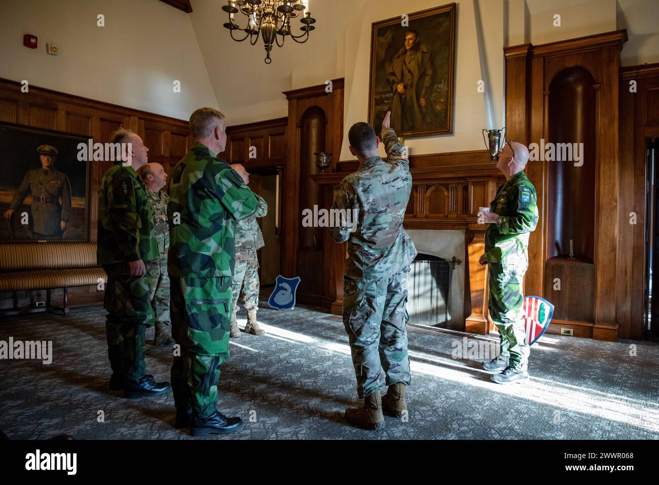 Swedish defense delegates and New York Army National Guard leadership ...
