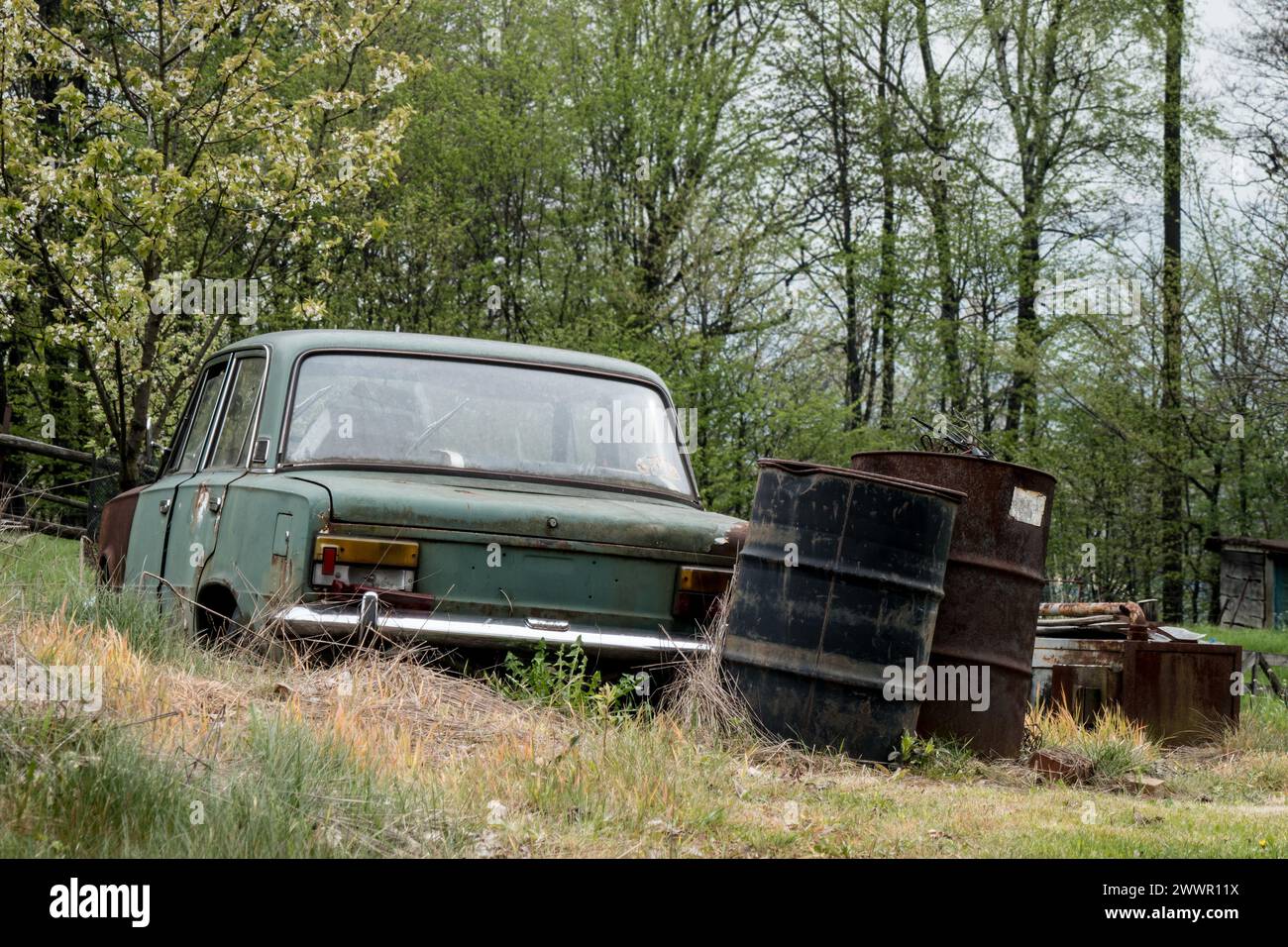 Fiat scrap yard store