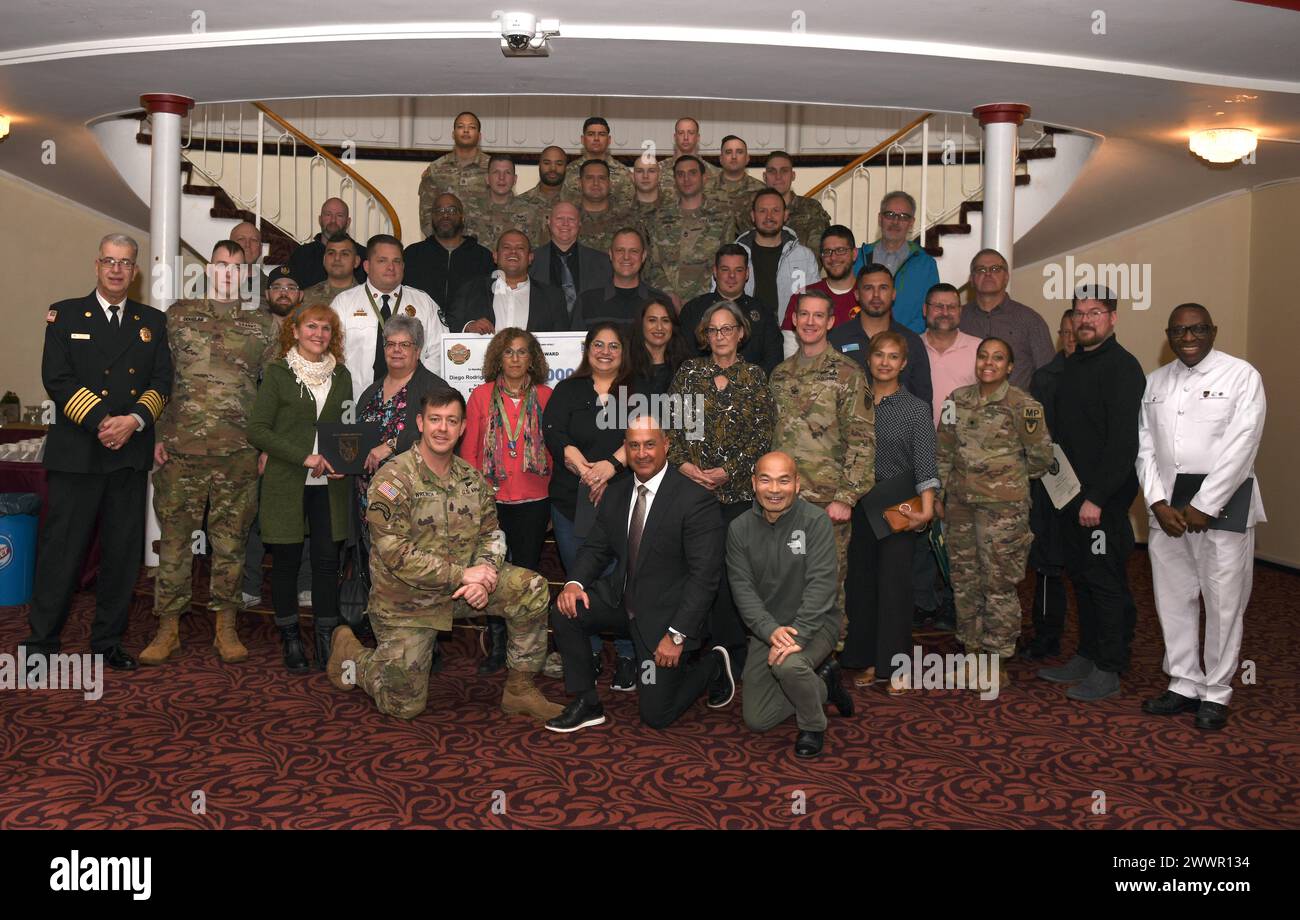 U.S. Army Garrison Rheinland-Pfalz Commander, Col. Reid E. Furman ...