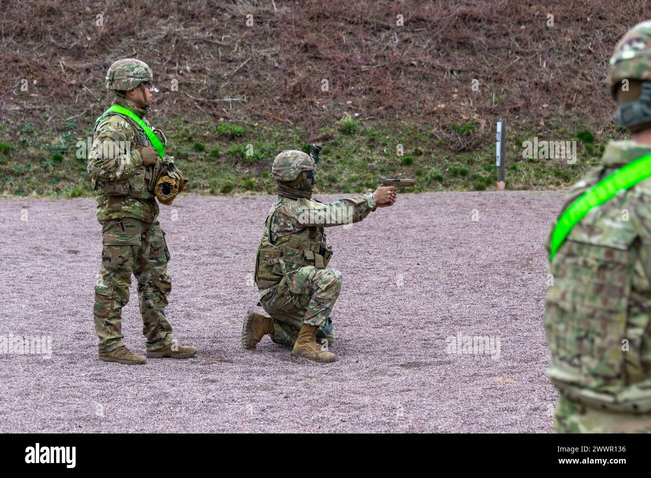 U.S. Soldiers with 30th Medical Brigade, 21st Theater Sustainment ...
