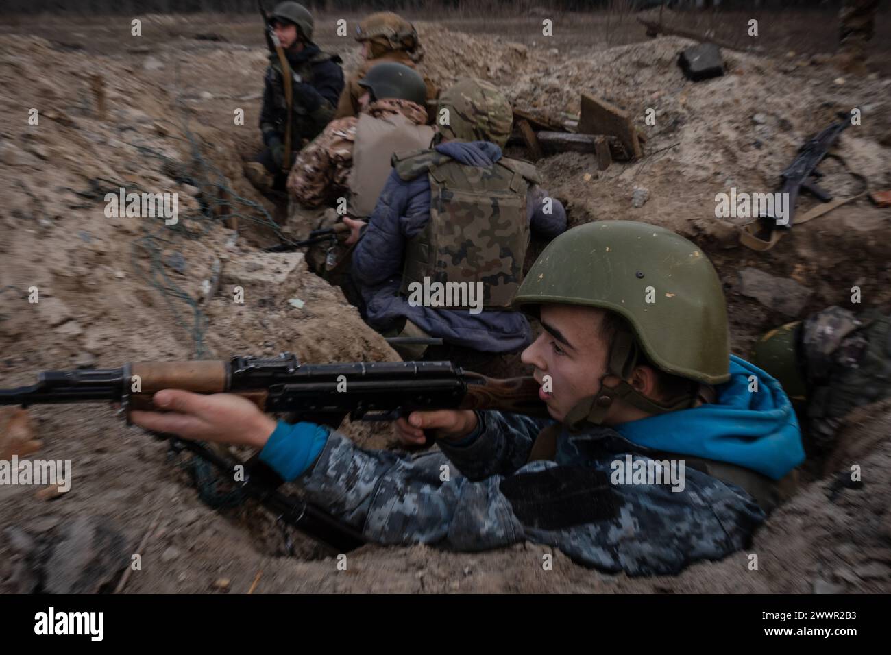 Soldiers without guns hi-res stock photography and images - Alamy