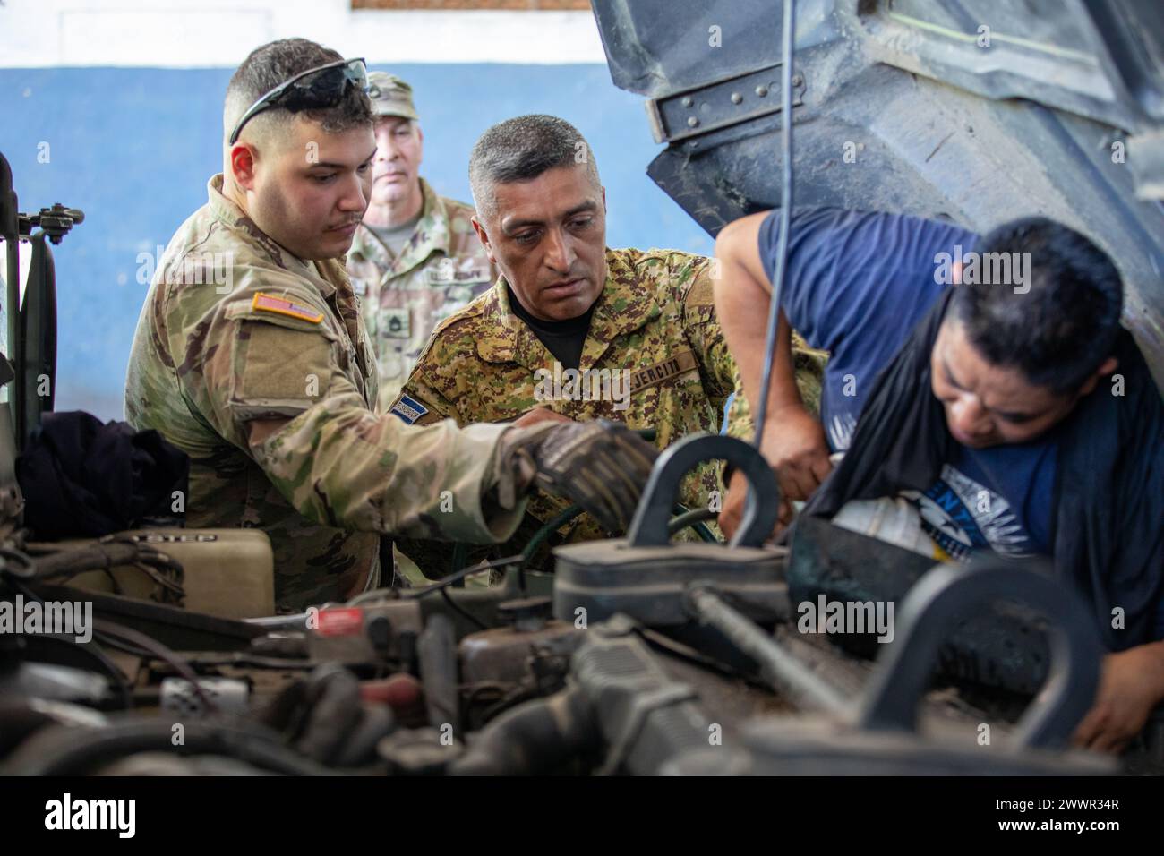 Fuerza de motor hi-res stock photography and images - Alamy