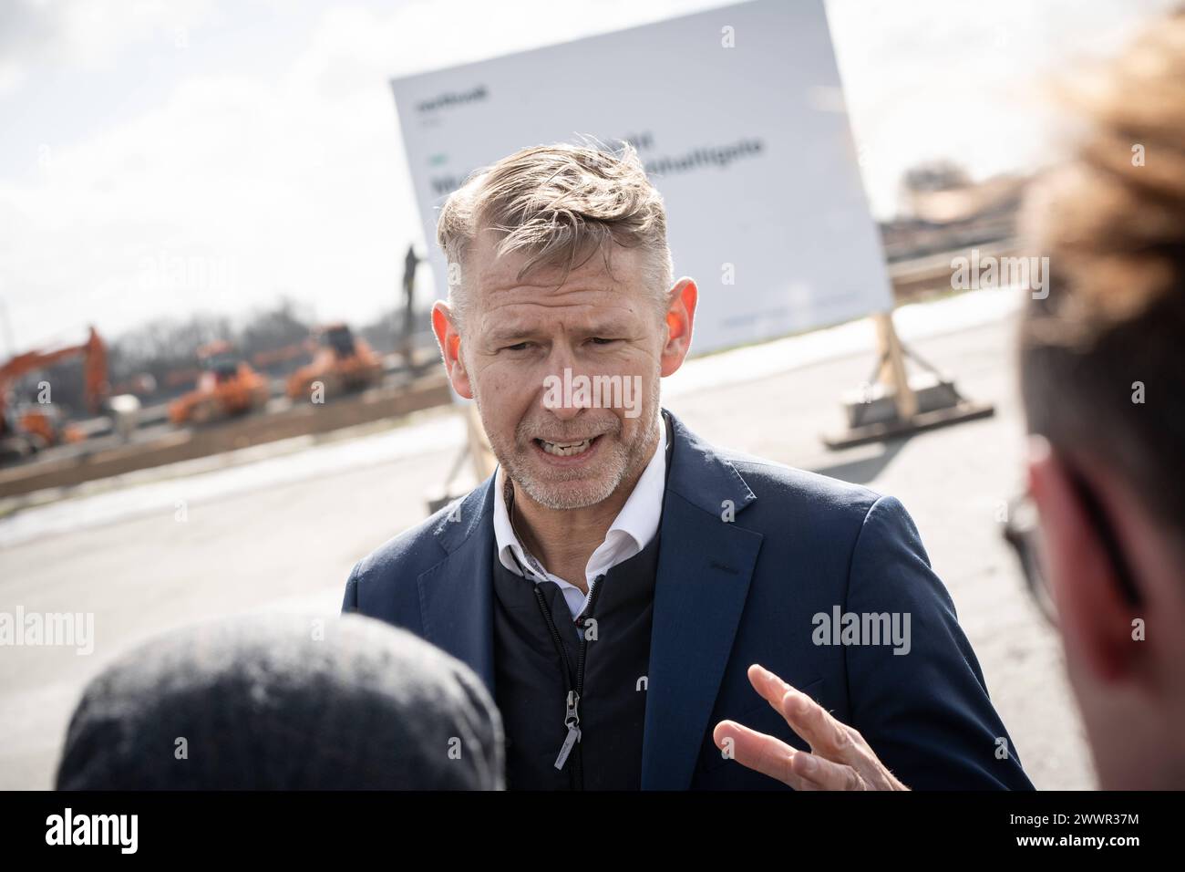 Northvolt - Baubeginn Batteriezellfabrik bei Heide in Schleswig ...