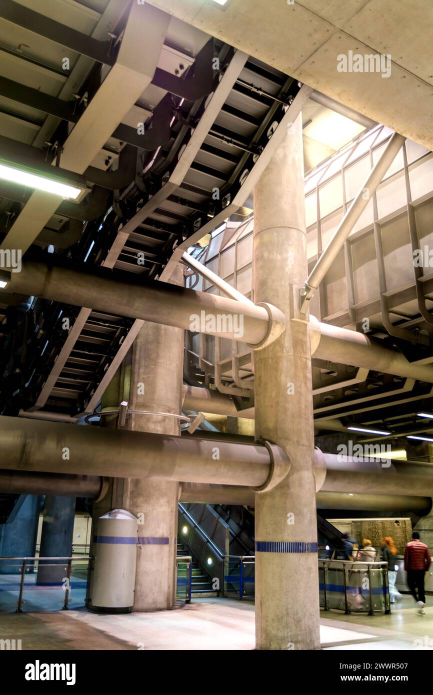 Building water industrial interior pipes hi-res stock photography and ...