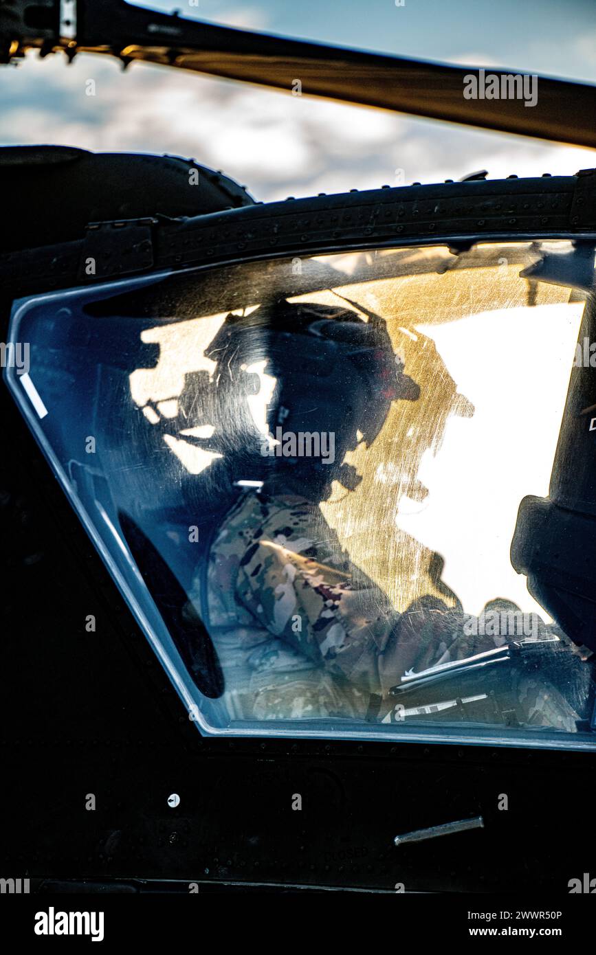 Paratroopers assigned to the 82nd Airborne Division Combat Aviation ...