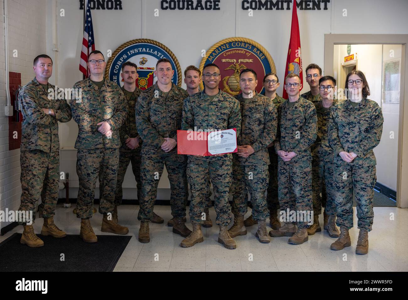 Certificate of commendation hi-res stock photography and images - Alamy