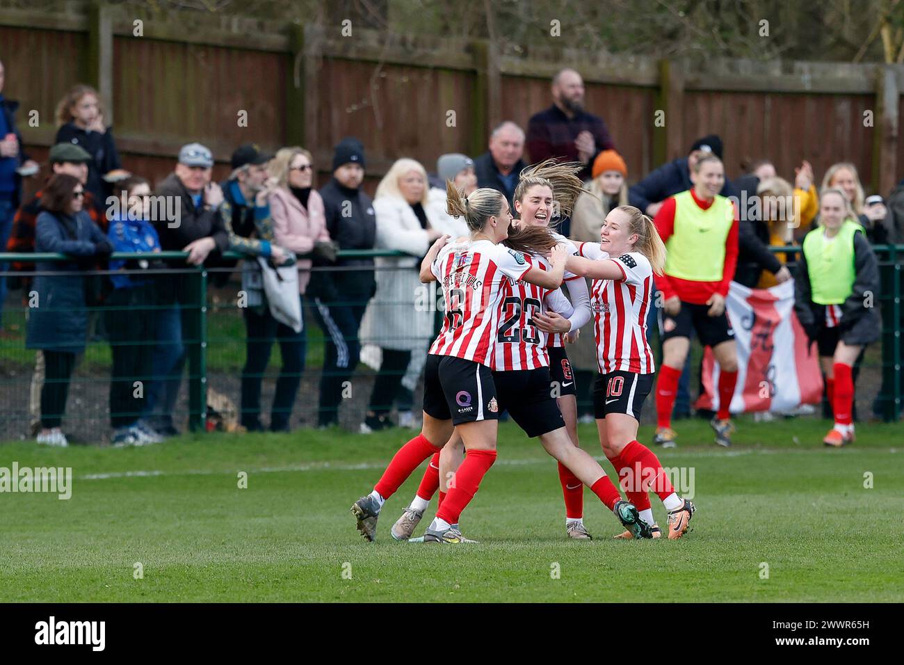Emily scarr sunderland hi-res stock photography and images - Alamy