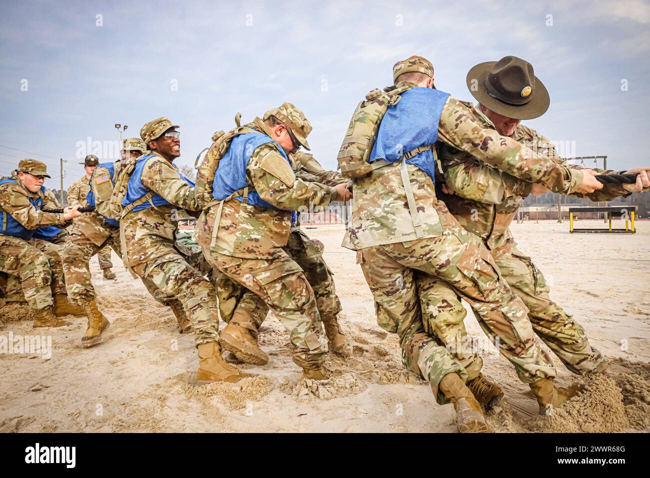 Newly arrived trainees from Charlie Company, 2nd Battalion, 58th ...
