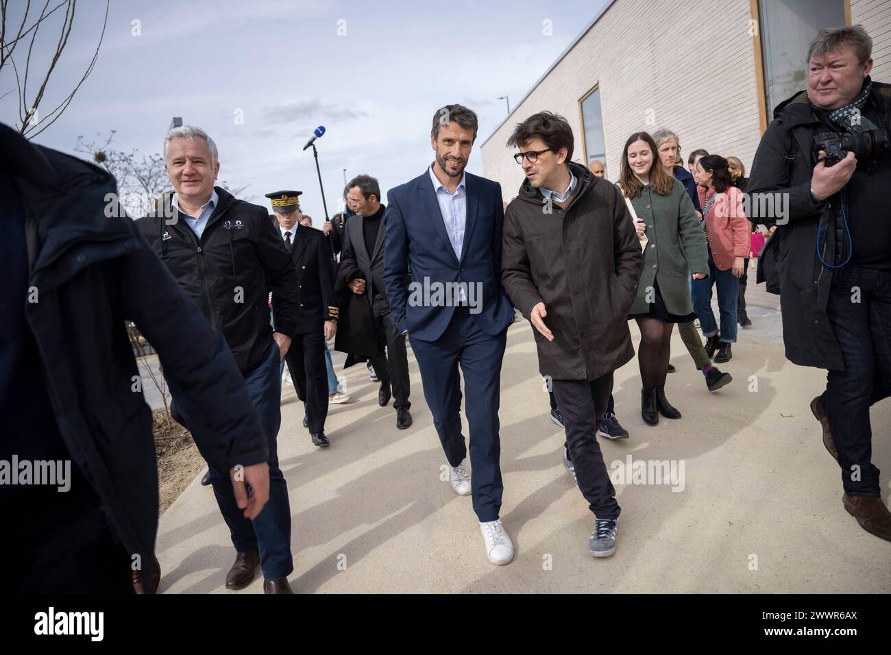 Tony Estanguet speaks with Mathieu Hanotin during the inauguration of ...