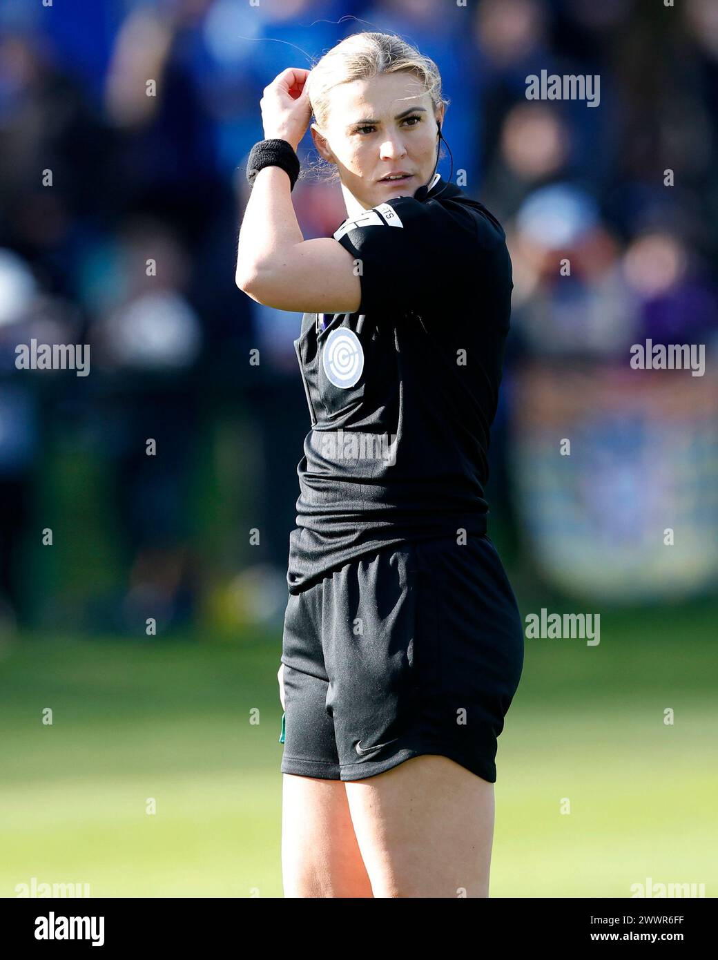Match referee Lucy May (Oliver) during the FA Women's Championship ...