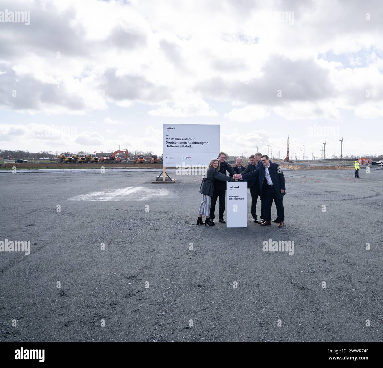 Northvolt - Baubeginn Batteriezellfabrik bei Heide in Schleswig ...
