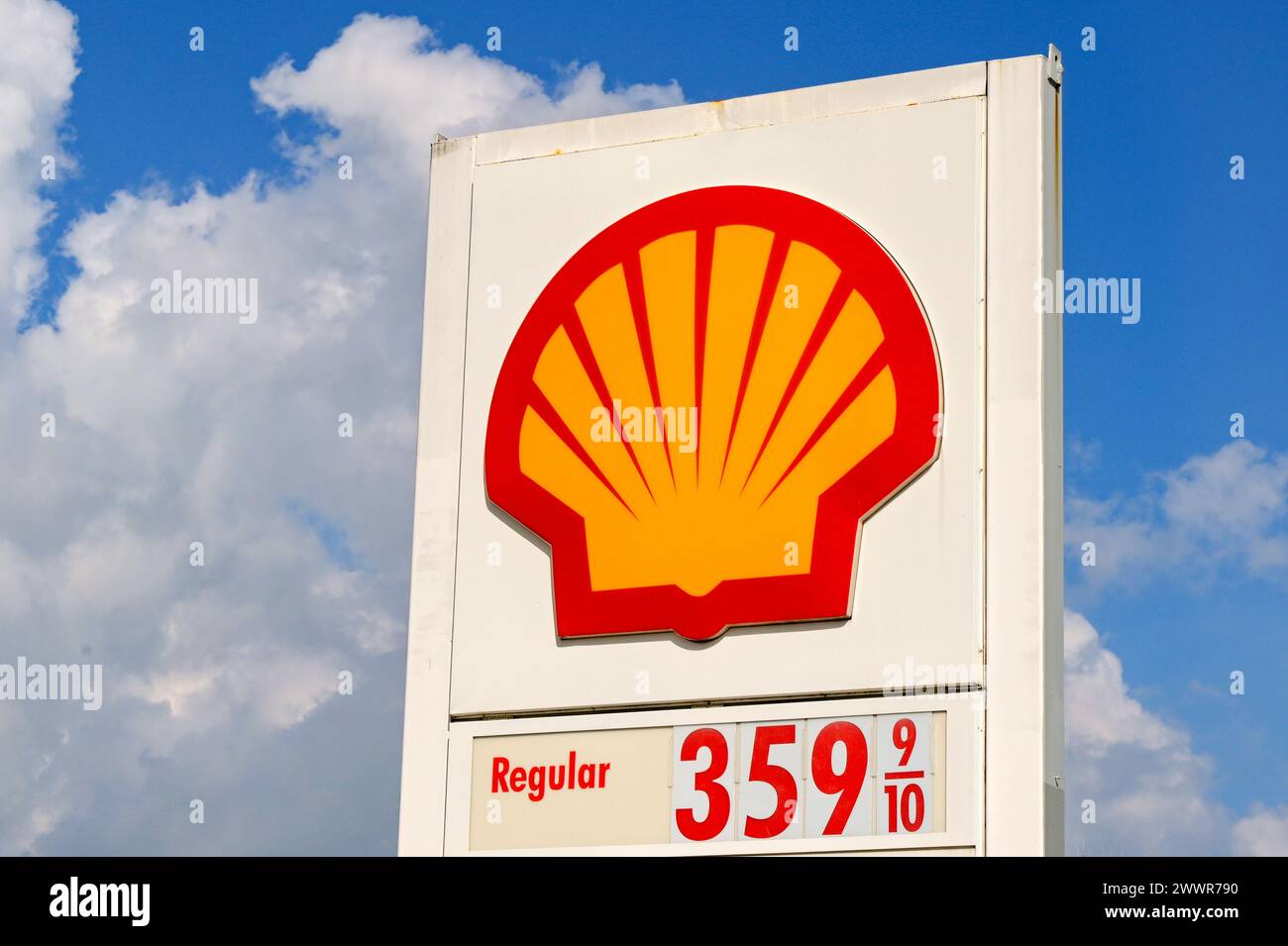 Miami, Florida, USA - 2 December 2023: Sign outside a petrol station ...