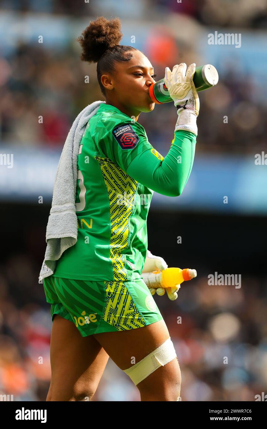 Manchester City goalkeeper Khiara Keating during the Barclays Women's ...