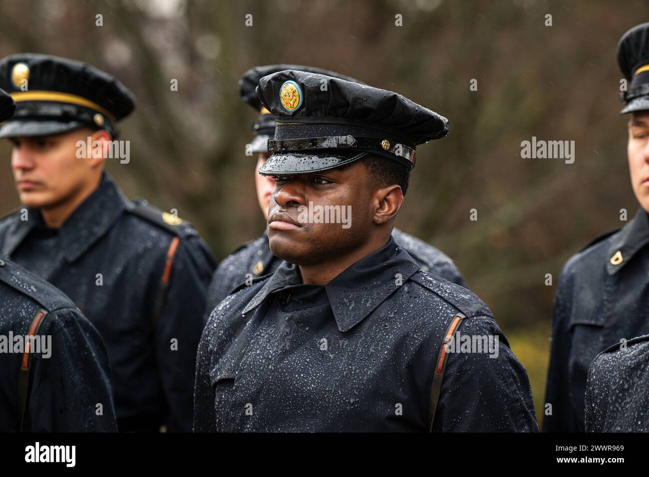 U.S. Army Soldiers assigned to the 3rd U.S. Infantry Regiment (The Old ...