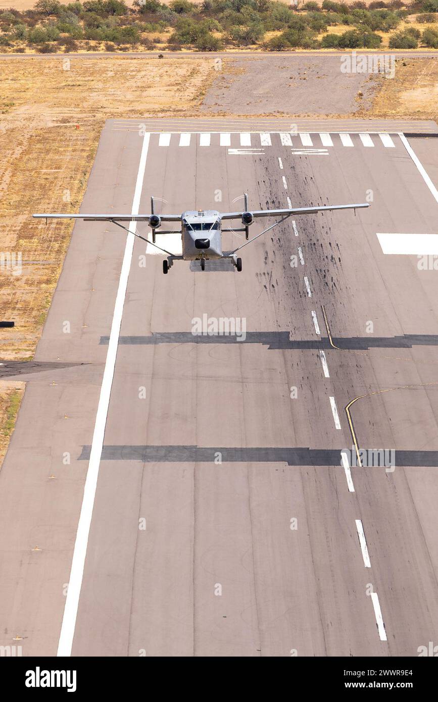 Turboprop specifications hi-res stock photography and images - Alamy