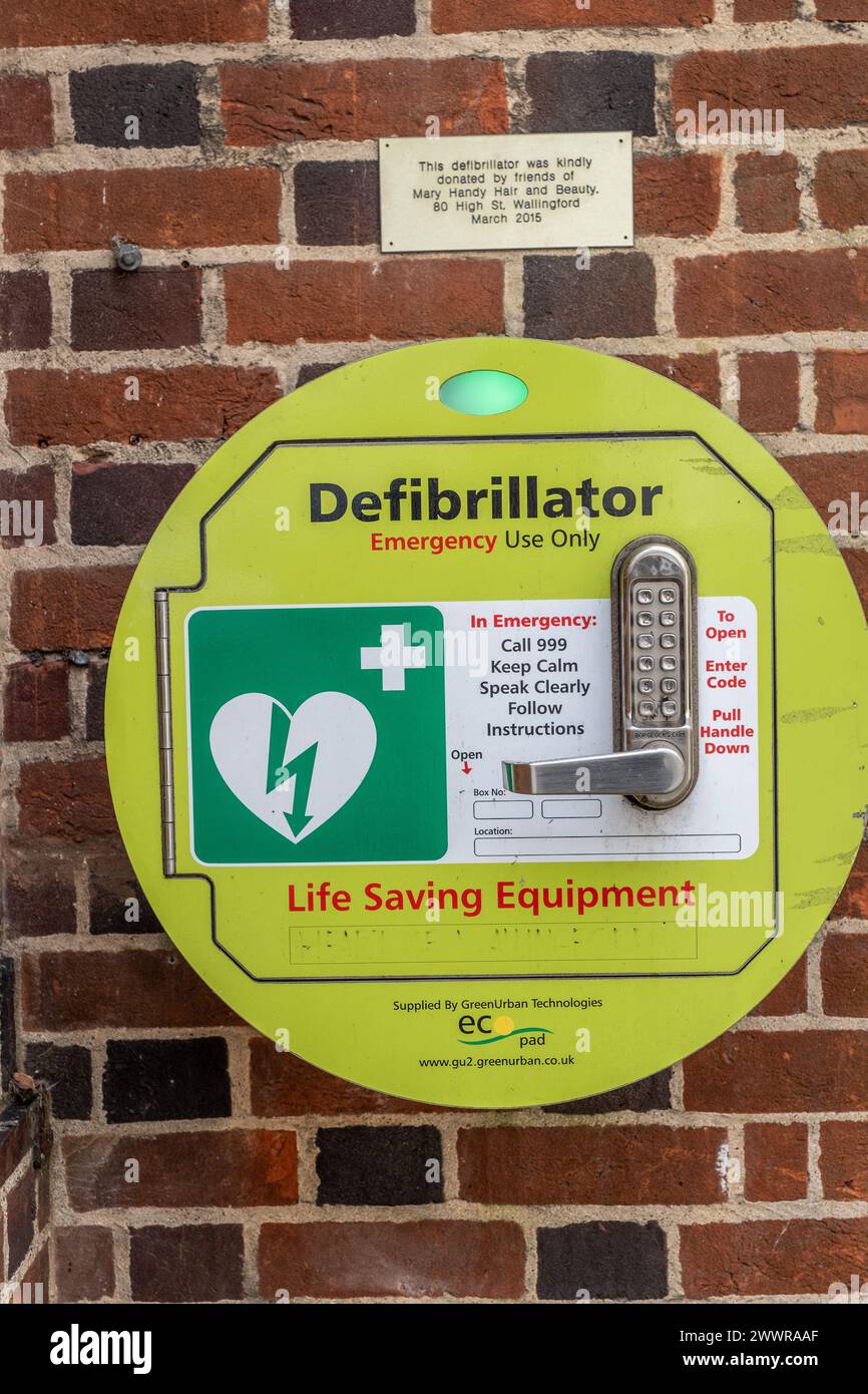 Defibrillator , Emergency Use Only, - outside the Old Post Office in ...